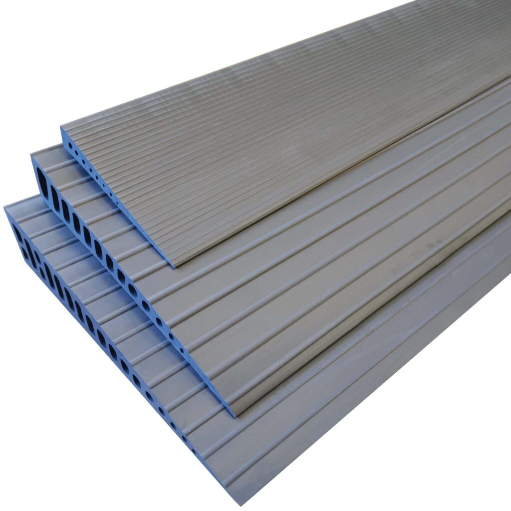 Rulaatorid, ratastoolid, varuosad, kaldteed invaabivahendid